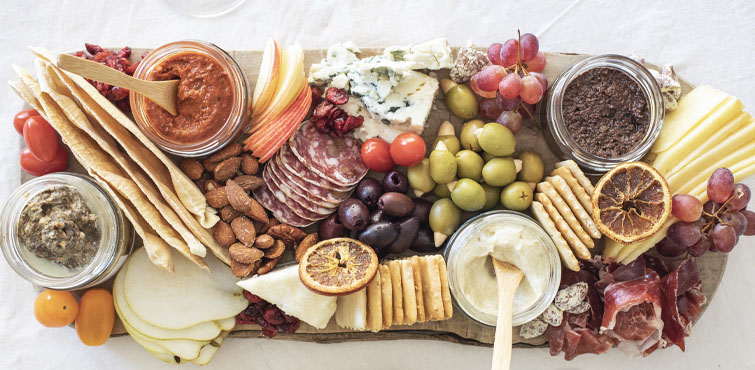 L’apéro, le « repas » préféré des français | Épicerie Fine | Sur le ...